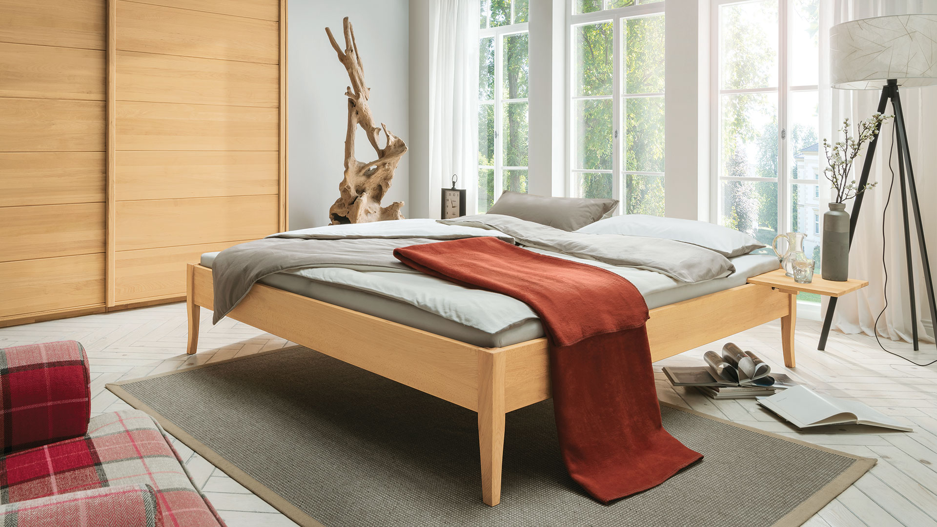 Massivholzbett "Ravenna" - Elegantes Modell mit 8 Kopfteil-Varianten