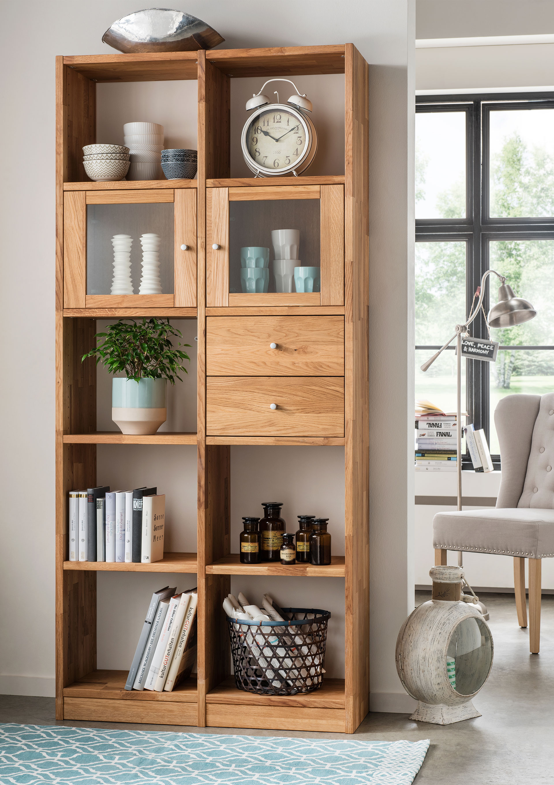 Regalwand "Alea" aus massiver Wildeiche